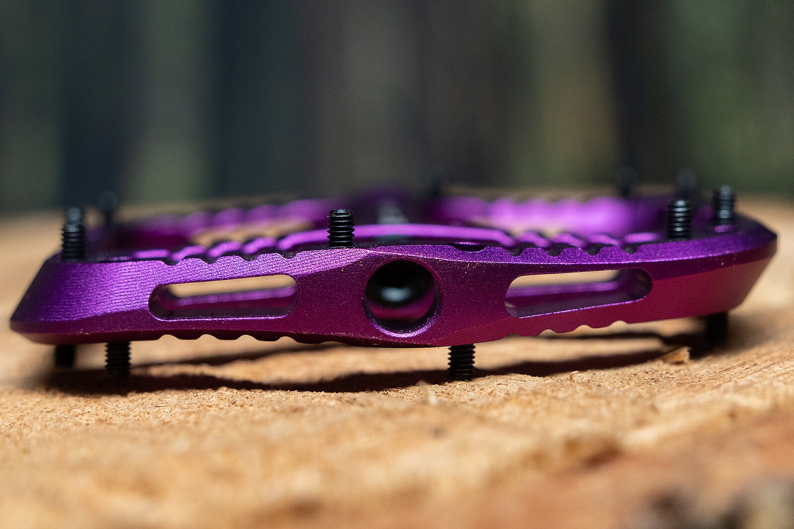 Component Review | OneUp Wave Pedals | Freehub Magazine